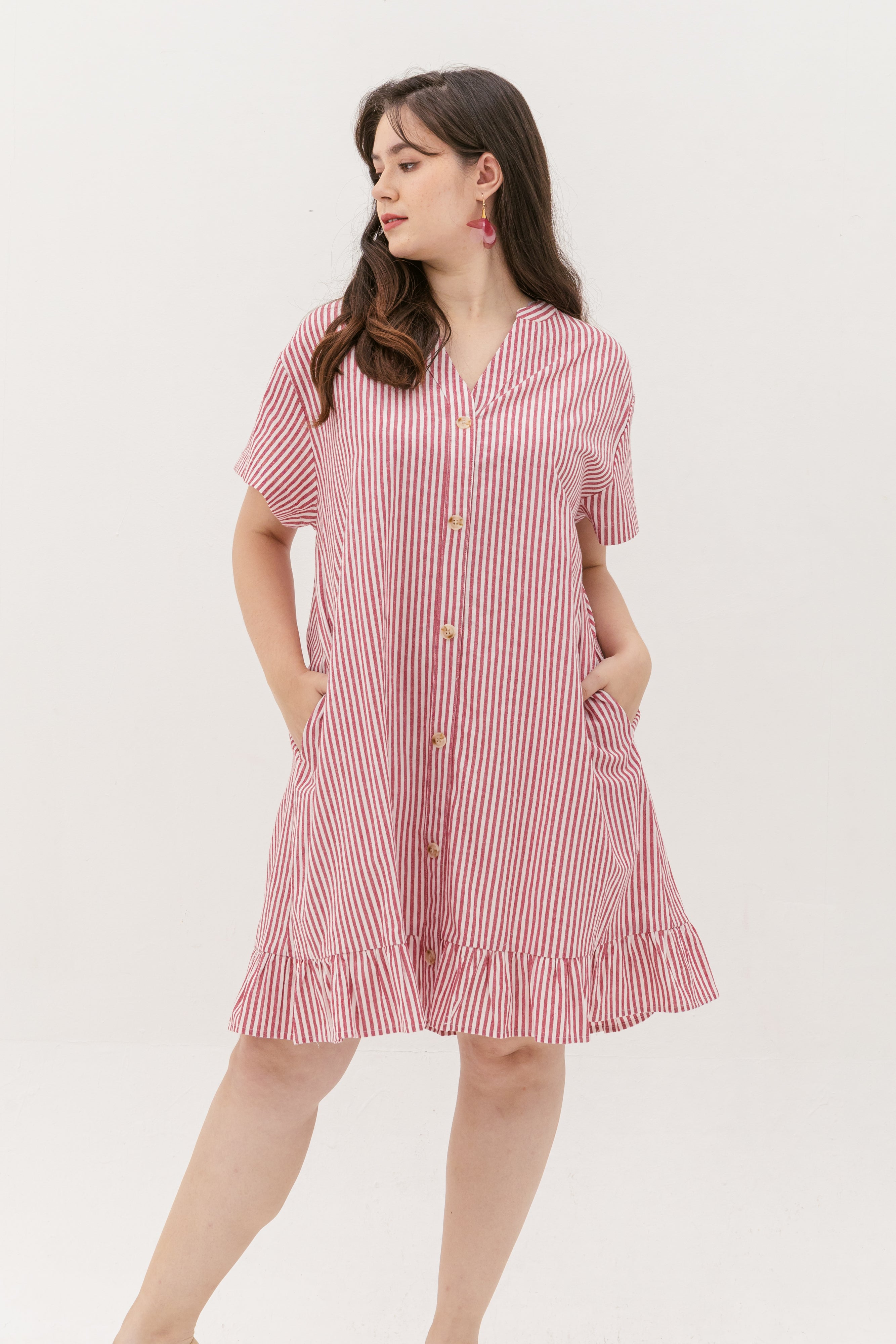 Elizabeth Fluted Hem Dress In Red Stripes – LaineCurve